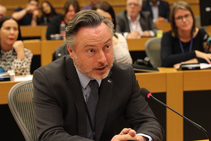 Alyn Smith selected to battle Kerr for Stirling seat - Brig Newspaper